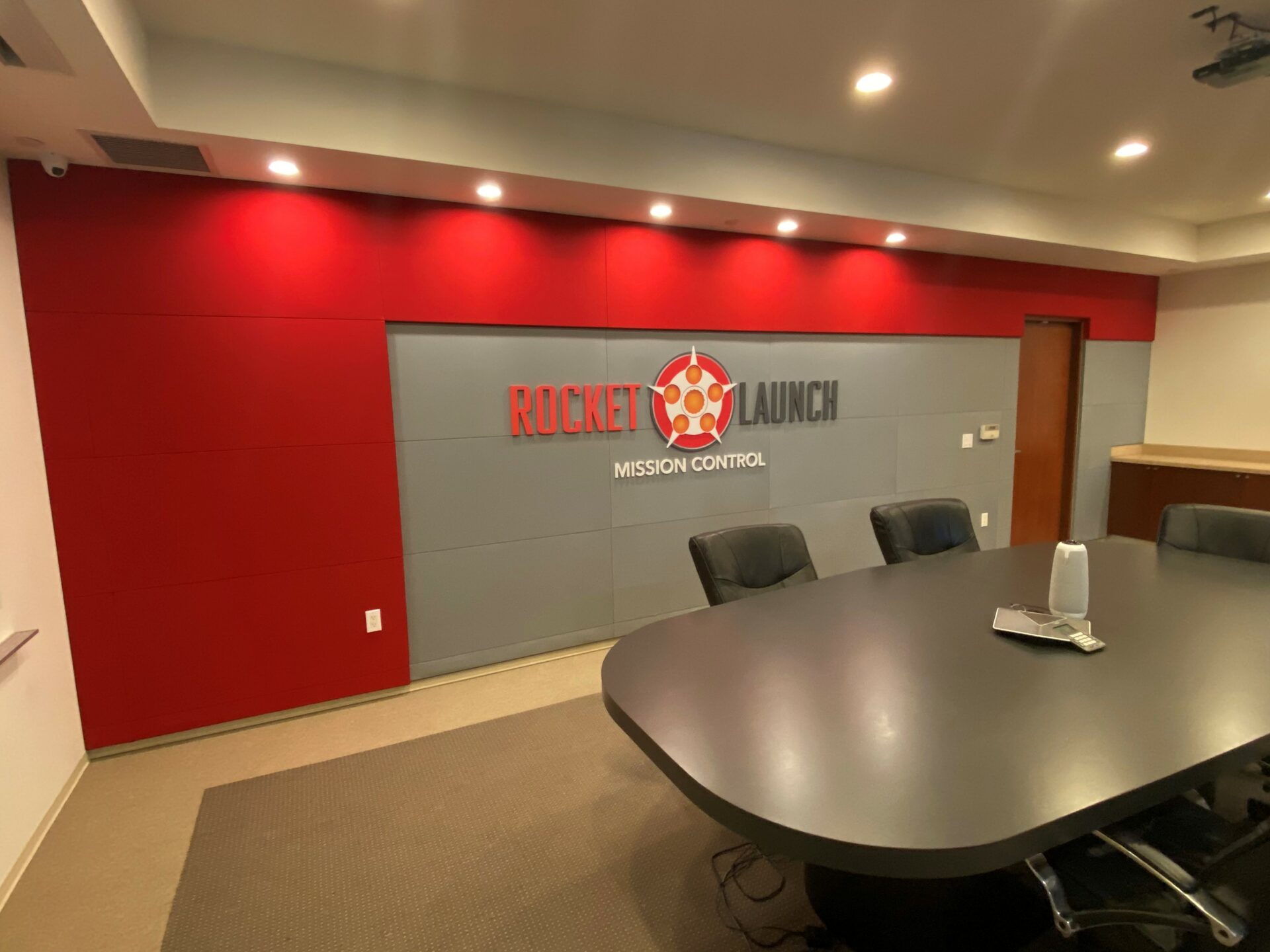Fabric Wall & Ceiling Track Systems | LA Sound Panels